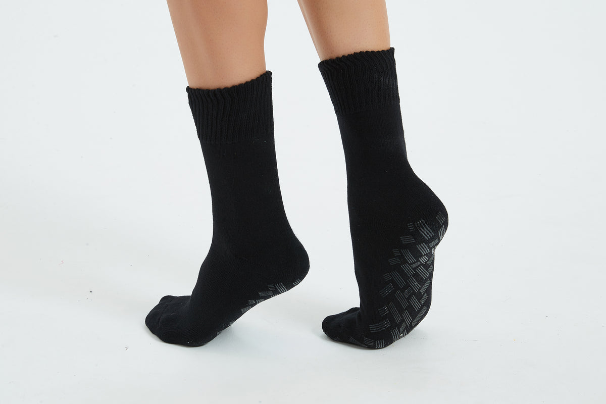 How to eliminate the foreign body feeling at the bottom of grip socks ...